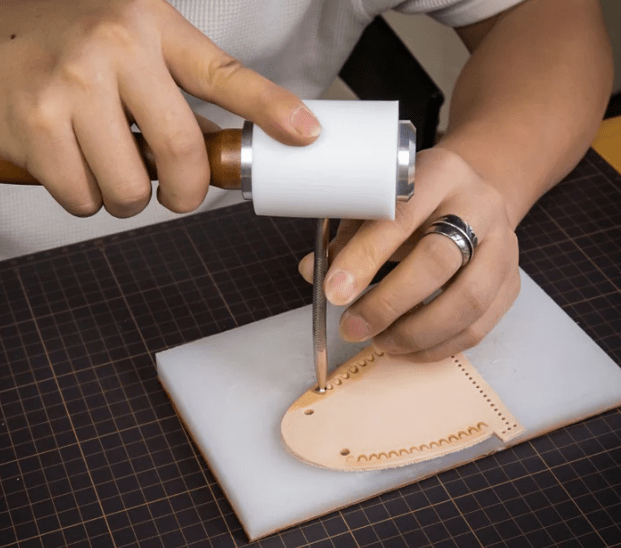 Leather Craft Punching Block - 20cm x 12cm – Hands of Tym